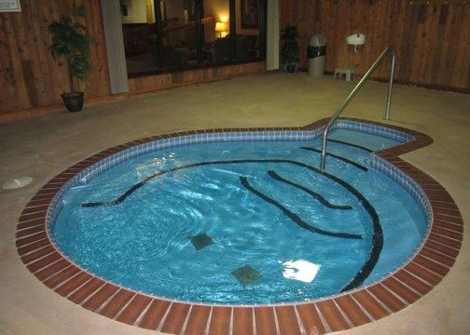 Quality Inn New Liskeard, ON - See Discounts