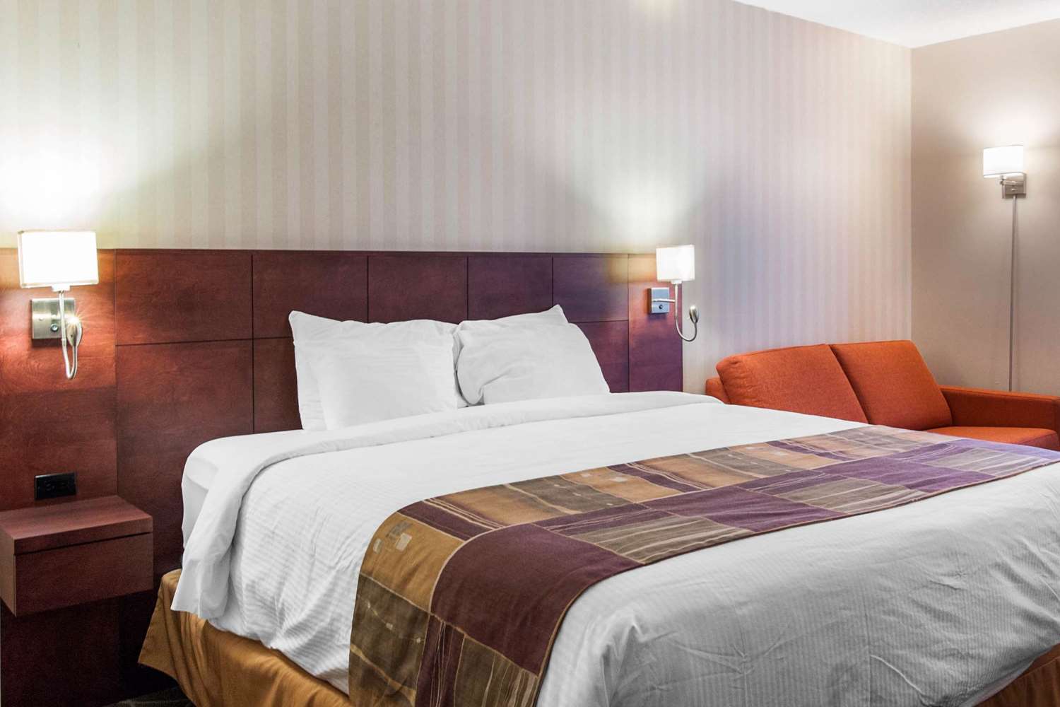 Quality Hotel & Suites Gander, NF - See Discounts
