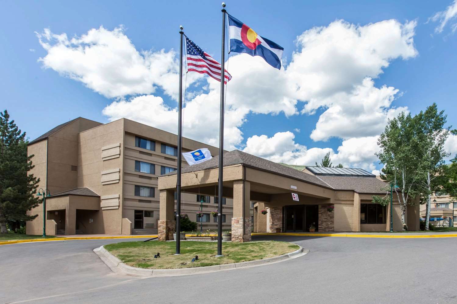 Comfort Inn Avon - I-70, Exit 167, CO - See Discounts