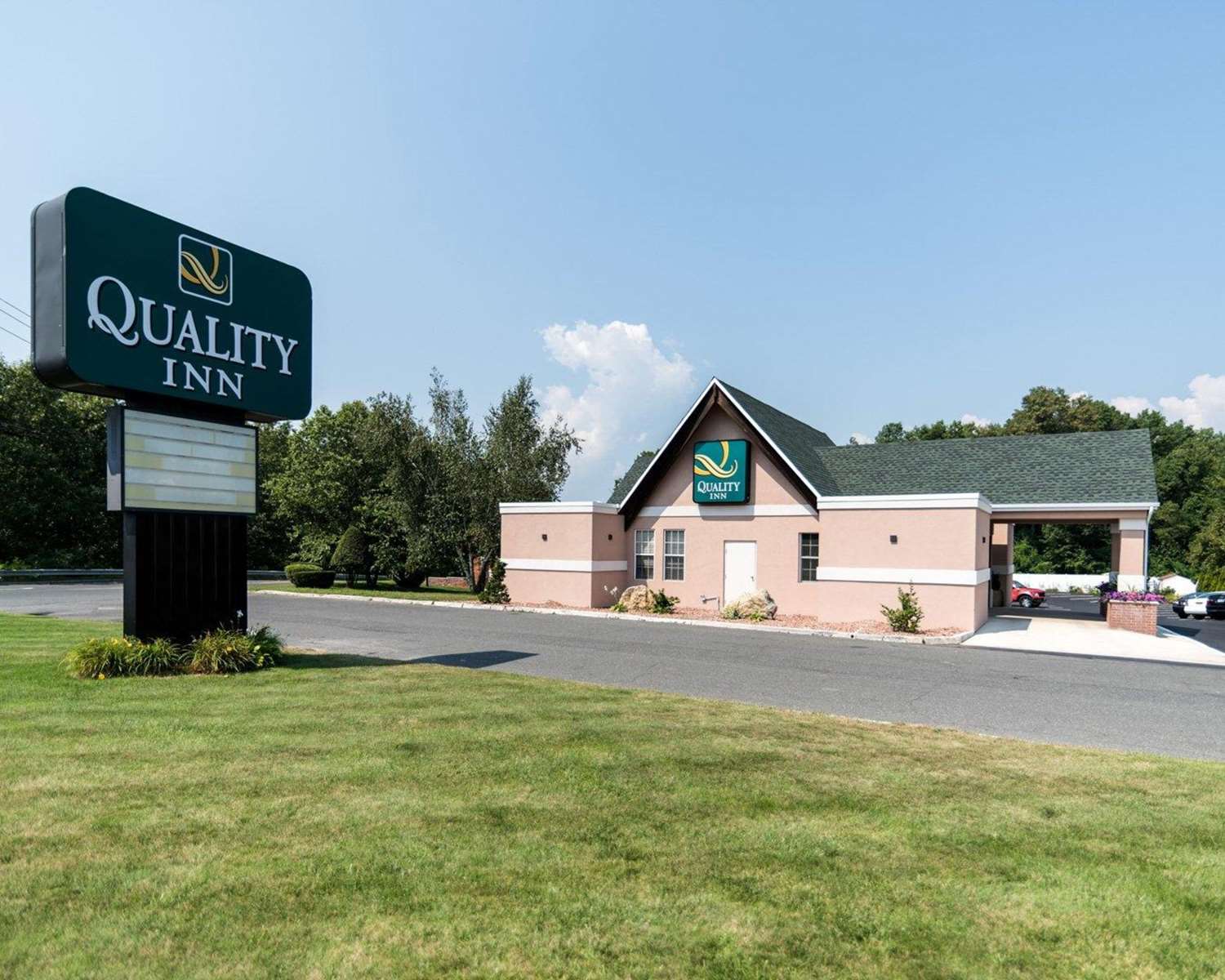 Quality Inn Westfield, MA - See Discounts