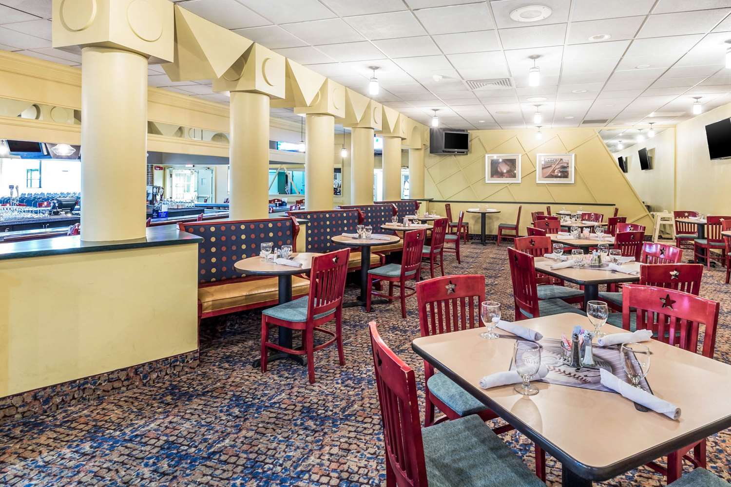 Clarion Inn Event Center Frederick - I-270, Exit 31, MD - See Discounts