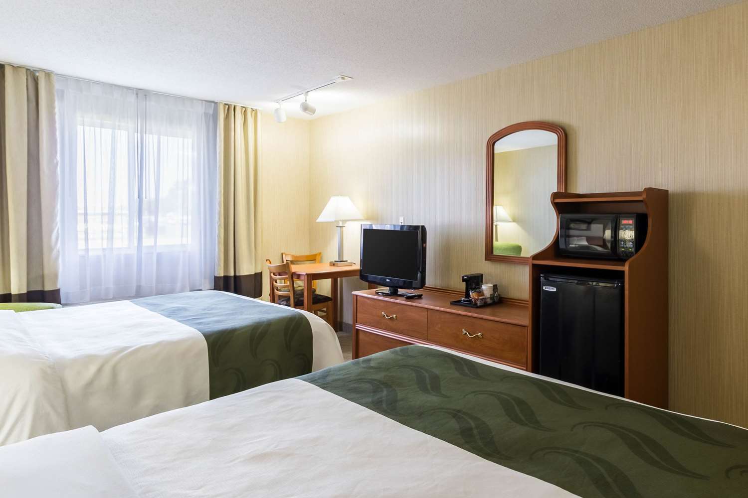 Quality Inn & Suites Marshall, MN - See Discounts