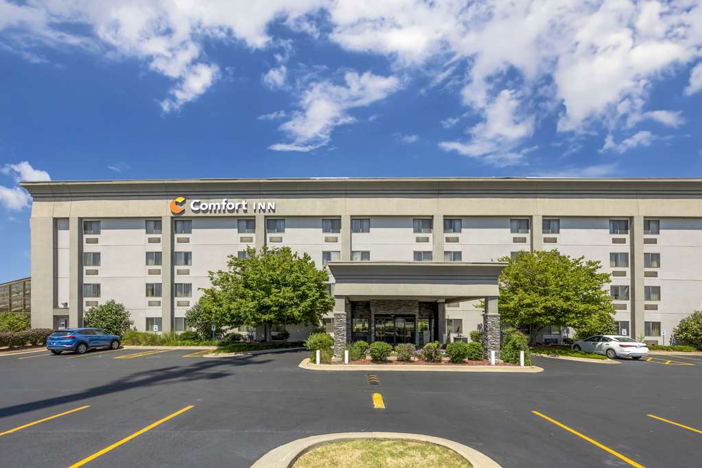 Comfort Inn South - Springfield in Springfield - Trip Canvas