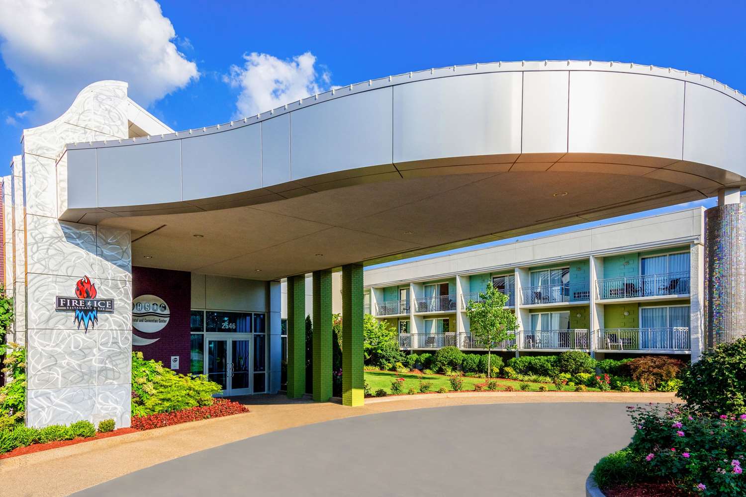 Oasis Hotel & Convention Center Springfield, MO - See Discounts