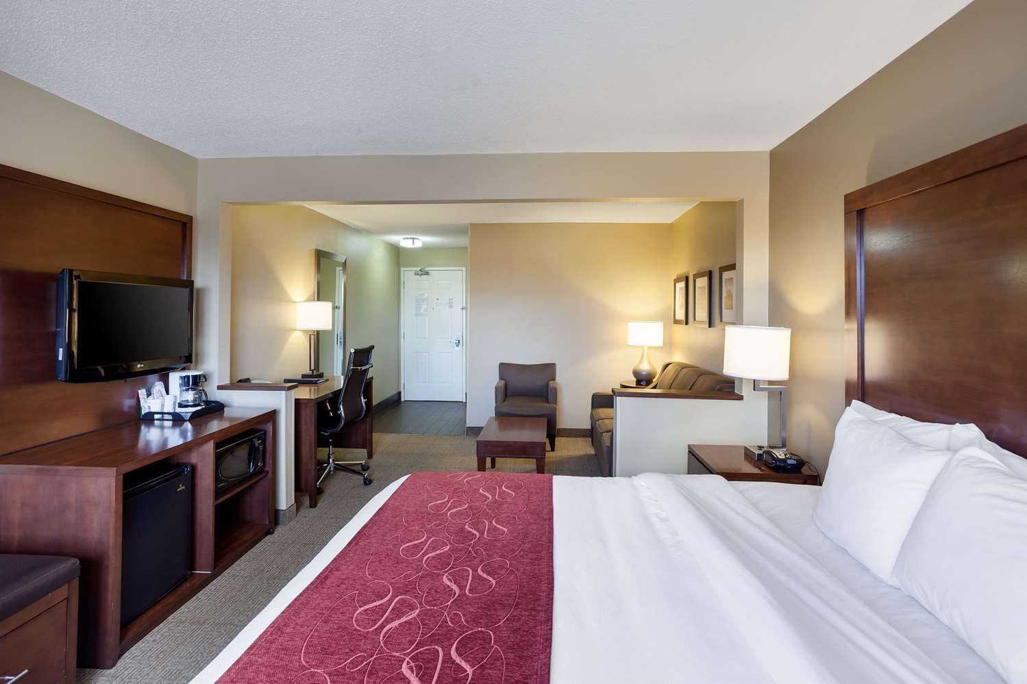 Comfort Suites Northeast Lincoln, NE - See Discounts