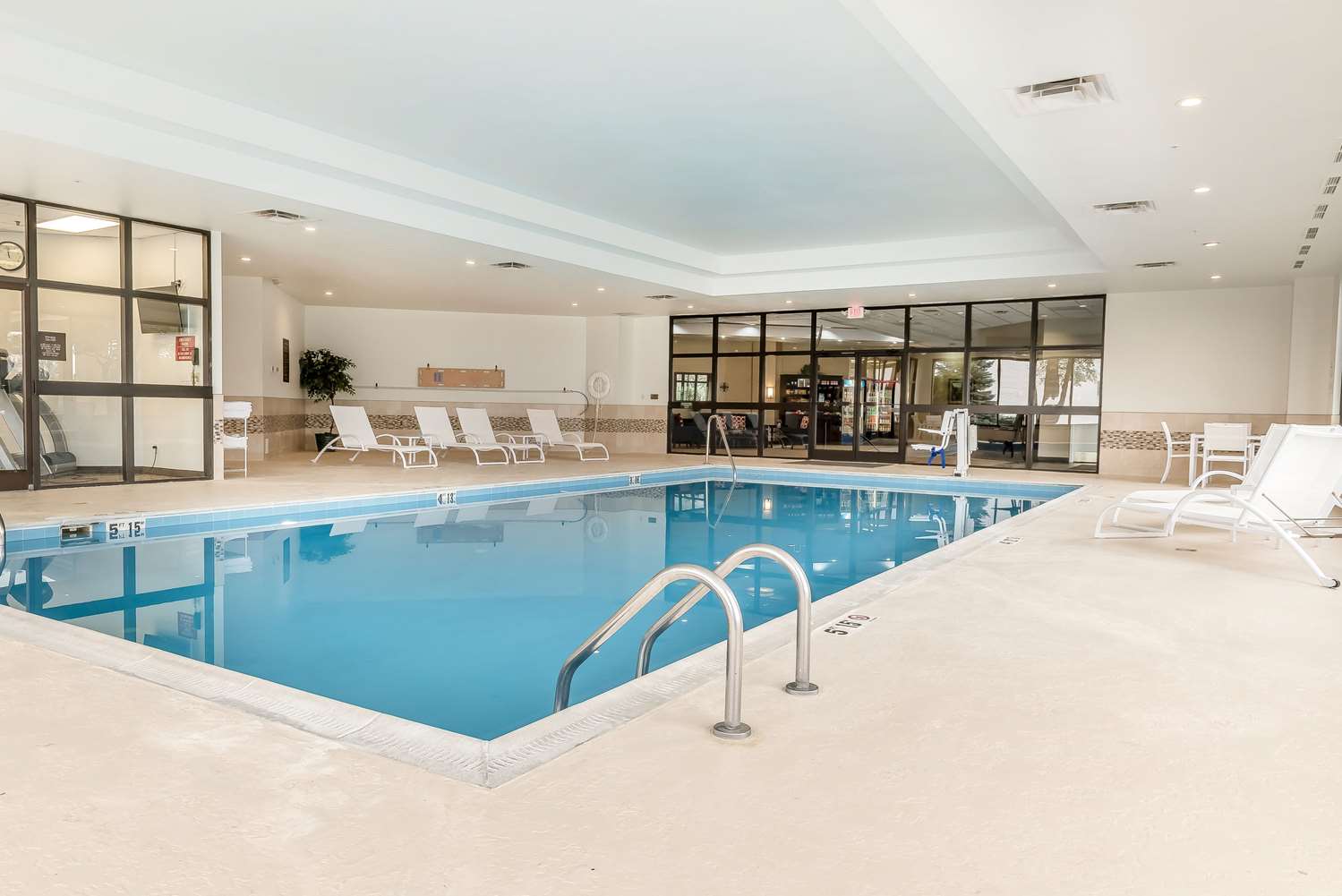Comfort Inn Piqua, OH - See Discounts